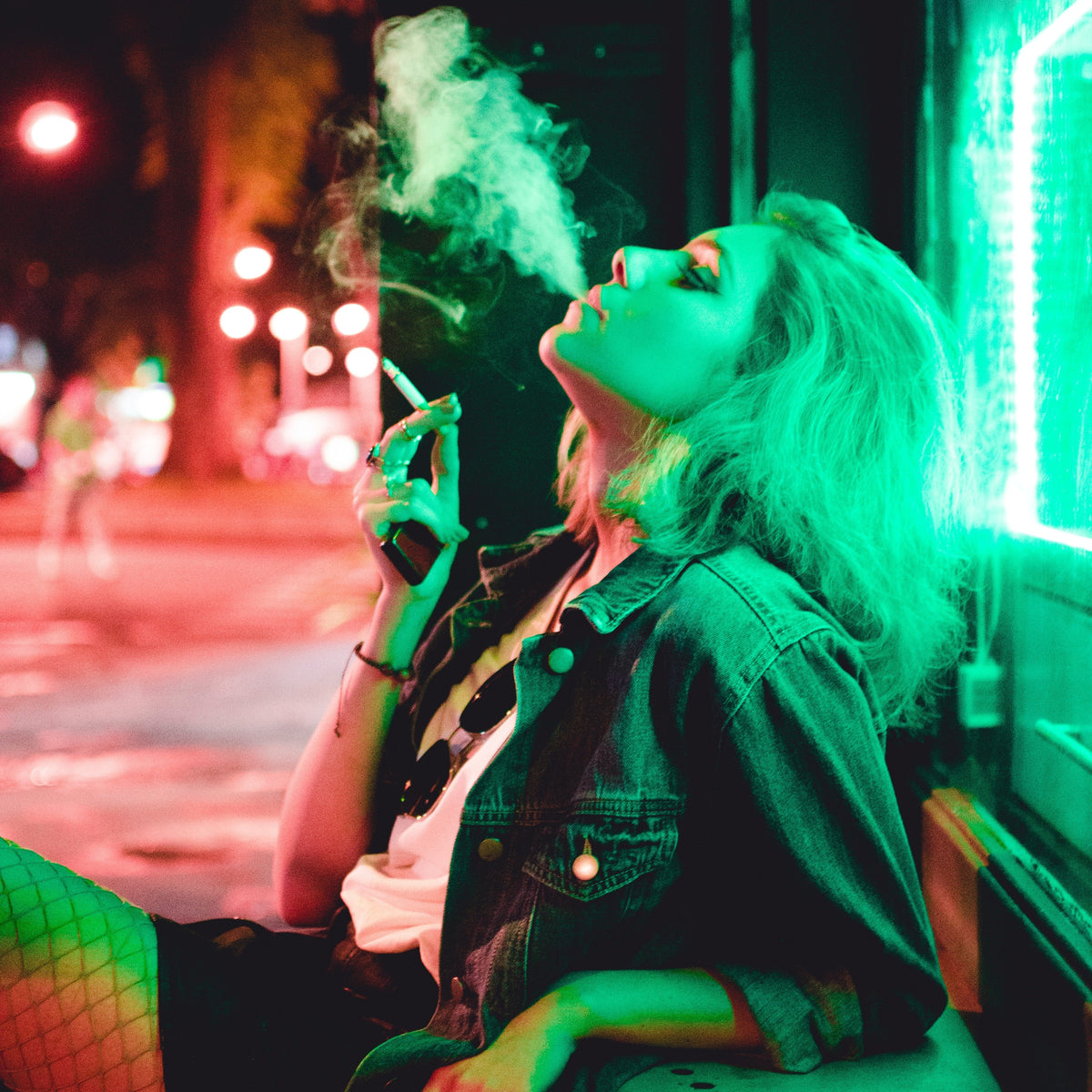 The Art of Smoking: A Beginner's Guide to the Smoke Shop Experience ...